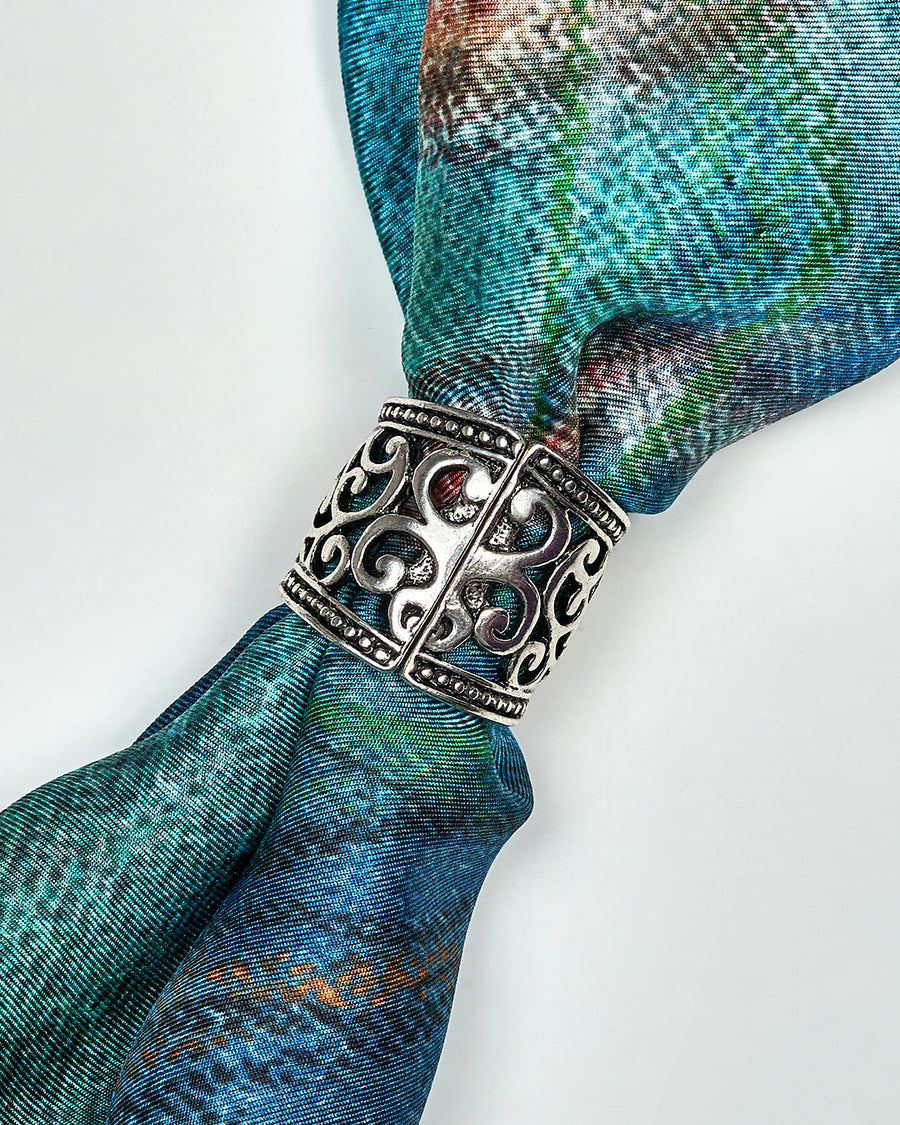 Vintage Filigree Scarf Charm Ring - Shop Now! – AlesiaC.com
